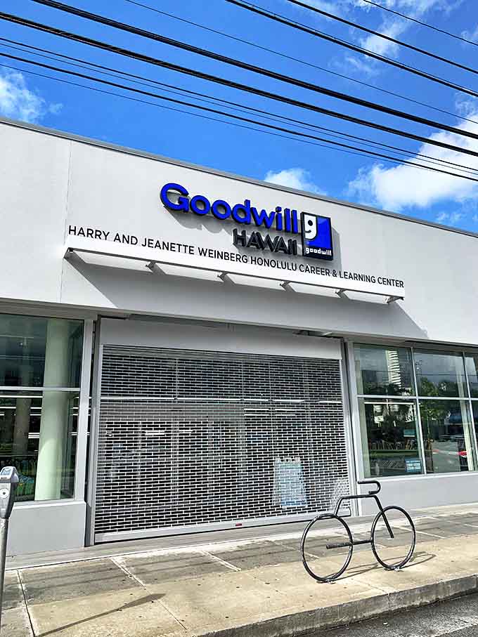 Close-up of exterior signage: Welcome to the Harry and Jeanette Weinberg Center! Drop off a donation or find a deal&mdash;we&rsquo;re here to help.