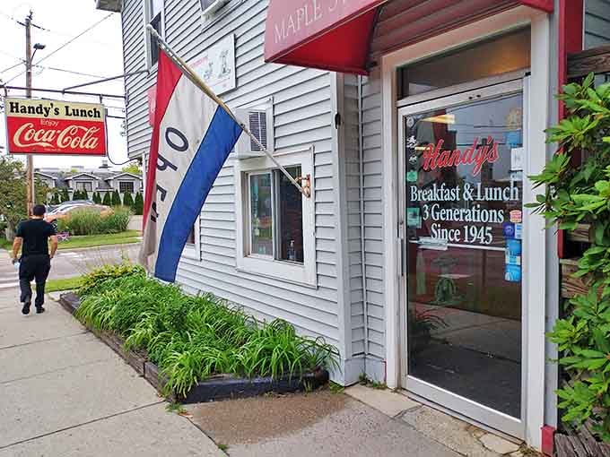 The entrance tells you everything you need to know: breakfast, lunch, and a welcoming doorway that's been ushering in hungry Burlingtonians since 1945.