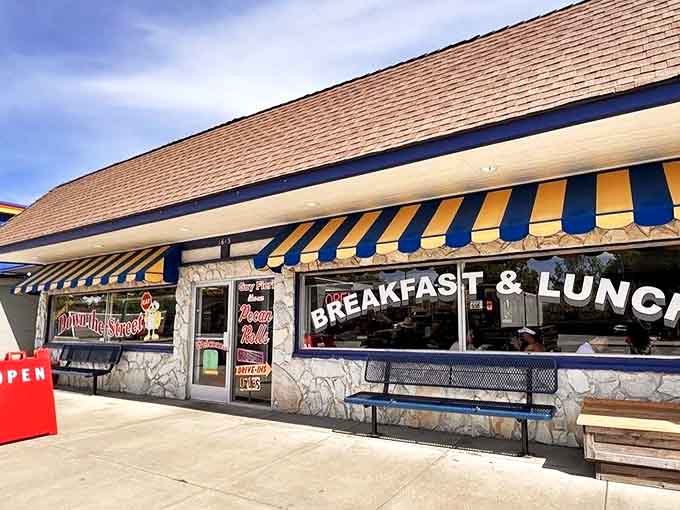 Morning sunshine meets classic diner charm at this Coeur d'Alene institution, where the blue bench outside gives weary breakfast pilgrims a place to contemplate their pancake strategy.