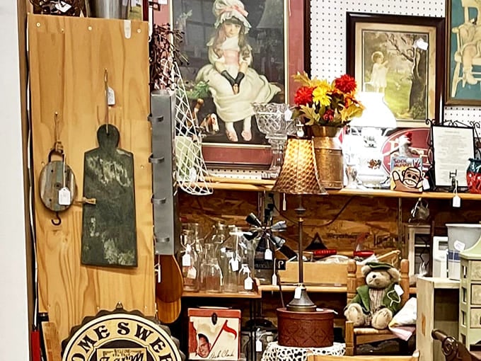 Vintage collectibles, porcelain figurines, and antique curiosities create a time capsule of Americana waiting to tell their stories.