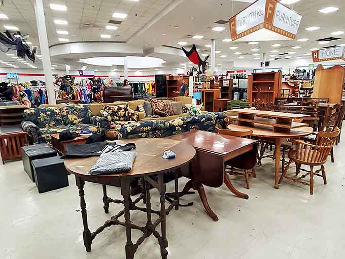 A time capsule of American interior design&mdash;arc's furniture section displays decades of styles waiting for their second chance.