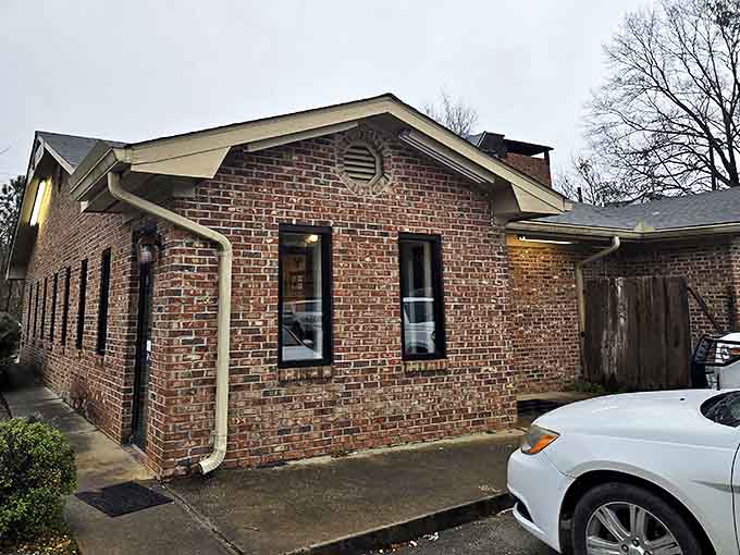 The unassuming brick exterior of Sheila C's Burger Barn proves once again that culinary treasures often hide in plain sight. No fancy frills needed when the burgers speak for themselves.