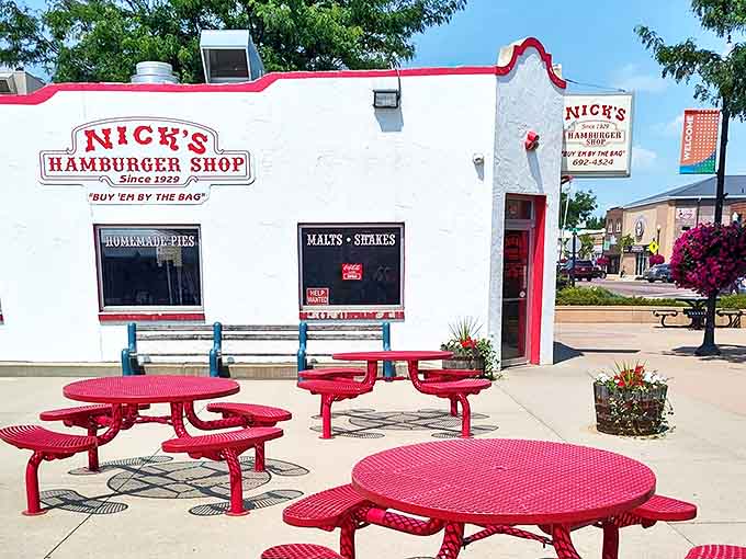 1. this nostalgic burger joint in south dakota will take you back to the good old days