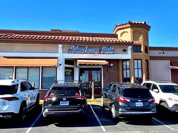 Even under the bright Nevada sun, Blueberry Hill's charming fa&ccedil;ade and Spanish-style roof tiles offer a visual appetizer before the main course of diner delights inside.