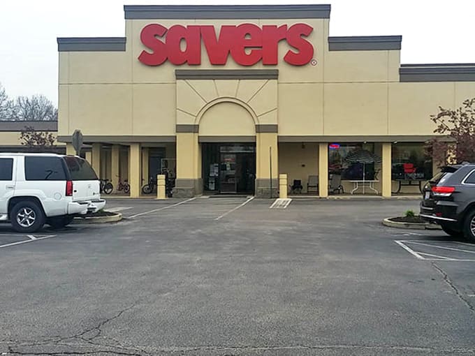 The iconic red Savers sign beckons like a lighthouse for bargain hunters. Behind these doors, retail therapy meets treasure hunting in suburban Missouri.