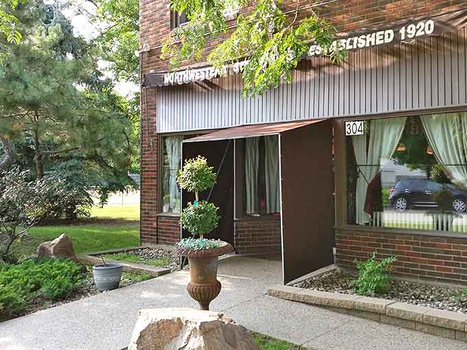 The seasonal decorations may change, but the promise of perfectly prepared steaks behind these doors remains deliciously constant.