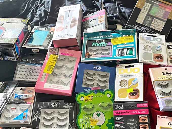 Lash paradise! From natural to "Did you just bat your eyes or create a windstorm?" options for every occasion.