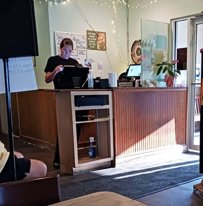 The host station: where your journey into Maryland comfort food officially begins with a warm welcome.