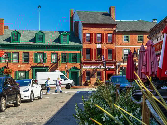 A color palette that would make Norman Rockwell reach for his brushes &ndash; Newburyport's historic buildings showcase classic New England architecture at its finest.