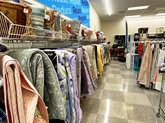 Fabric paradise! These linens and textiles could dress a bed, a table, or become the start of your next crafting masterpiece.