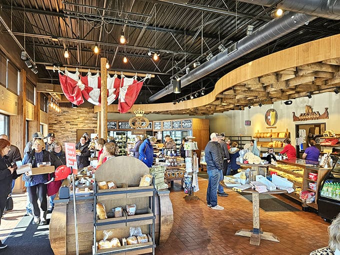 Pilgrims at the pastry altar. Notice the focused expressions – these are people on a mission to secure their kringle fix.