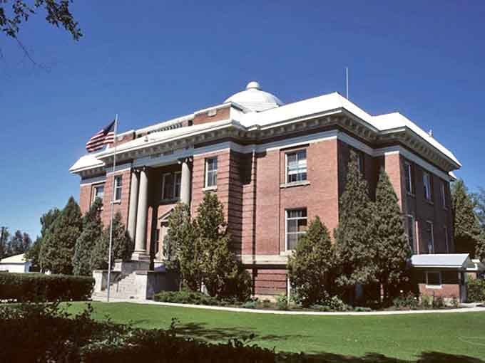 St. Anthony's stately courthouse stands as a testament to small-town pride. Where important business happens and locals still tip their hats!