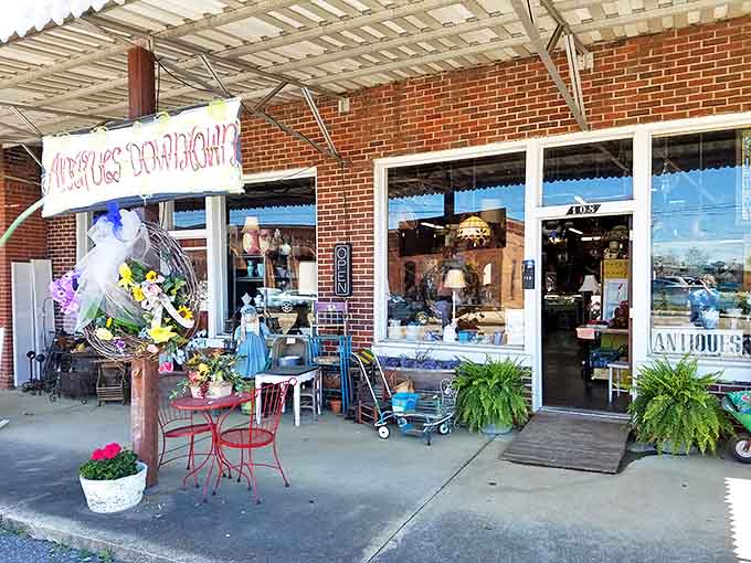 Antiques Downtown displays its treasures right on the sidewalk&mdash;because in Pontotoc, even shopping spills over with small-town hospitality.
