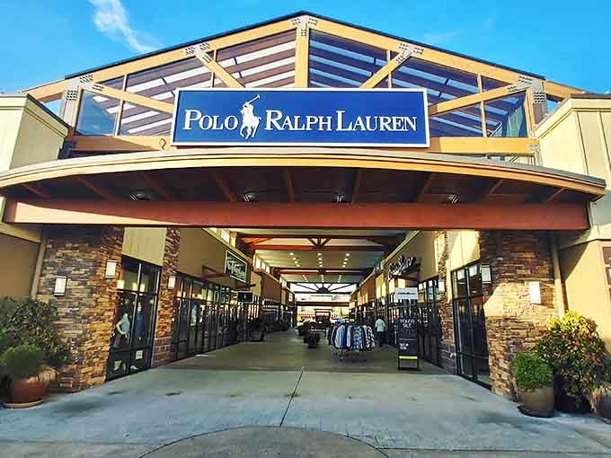 The Centralia Outlets offer brand-name shopping in a setting that's refreshingly un-mall-like, where your wallet might thin but your shopping bags will multiply.