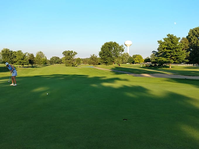 Golf in Nappanee offers scenic views and fresh air&mdash;the perfect activity between breakfast pie and lunch pie. Yes, pie for breakfast is absolutely acceptable here.