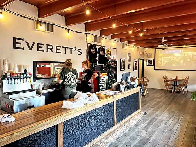 The counter at Everett's &ndash; where dreams are ordered, magic is dispensed, and the staff orchestrates your journey to pulled pork paradise.