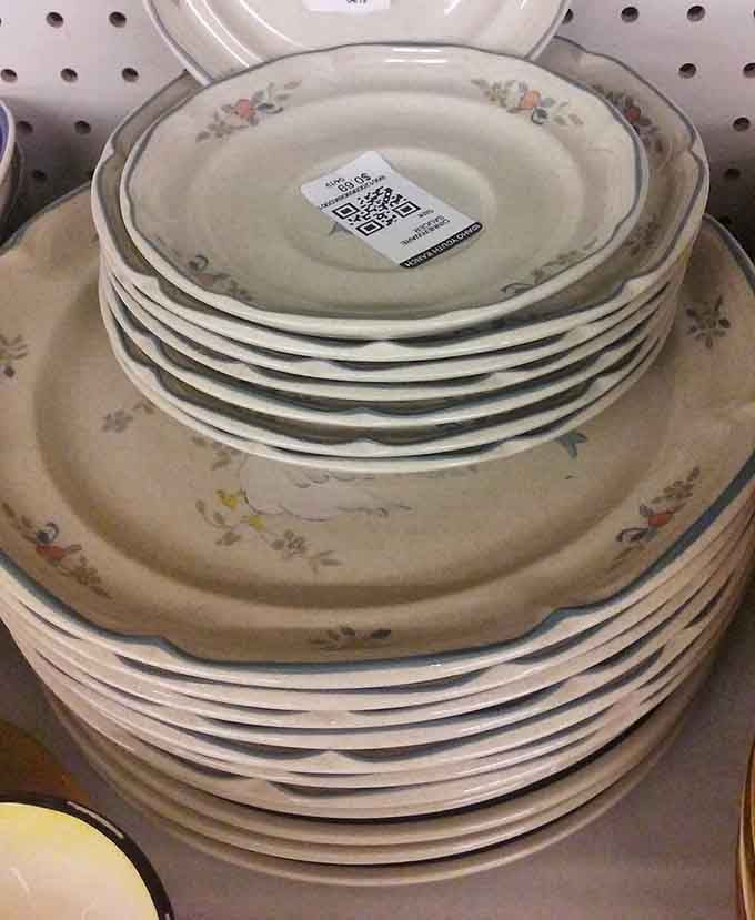 These floral-patterned plates aren't just dishes – they're vessels for future family dinners, each with a history and ready for new memories.