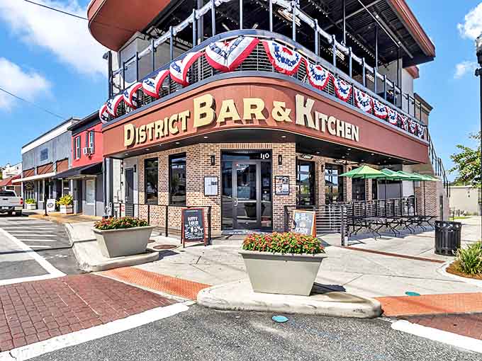 District Bar & Kitchen's corner spot serves up both prime people-watching and delicious meals. The outdoor seating isn't just an option &ndash; it's practically mandatory.