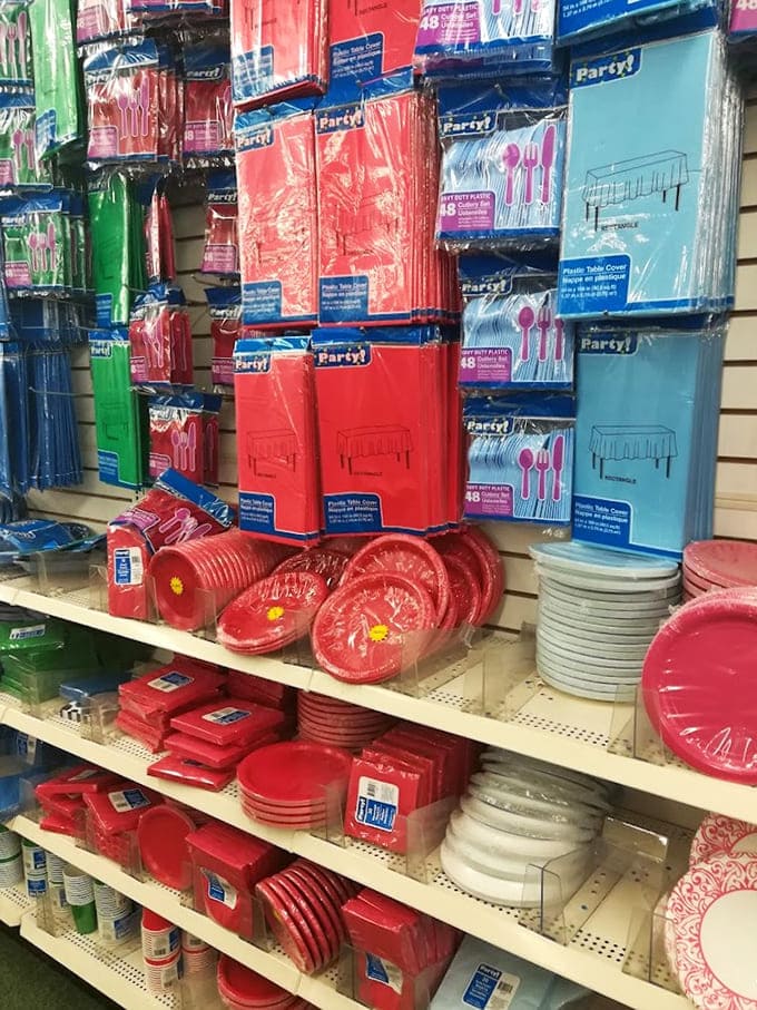 Party planning made painless with color-coordinated tableware. From backyard barbecues to birthday bashes, celebration without financial devastation.