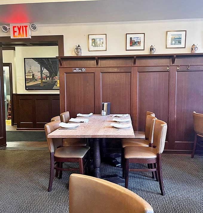 These tables have hosted more power lunches, anniversary dinners, and "I'm sorry" meals than a therapist's couch has heard confessions.