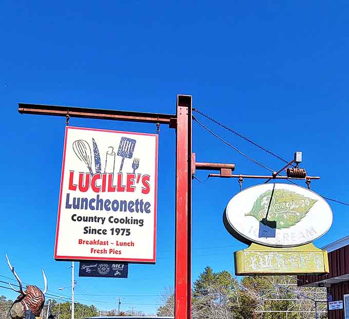 The sign that's guided hungry travelers to breakfast bliss since 1975 &ndash; a landmark for those in the know and a discovery for the fortunate newcomers.