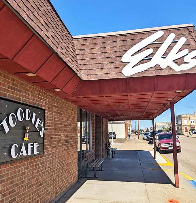 Toodie's Cafe serves up home-style cooking under that classic retro awning, because not everything needs to be deconstructed or farm-to-table certified.