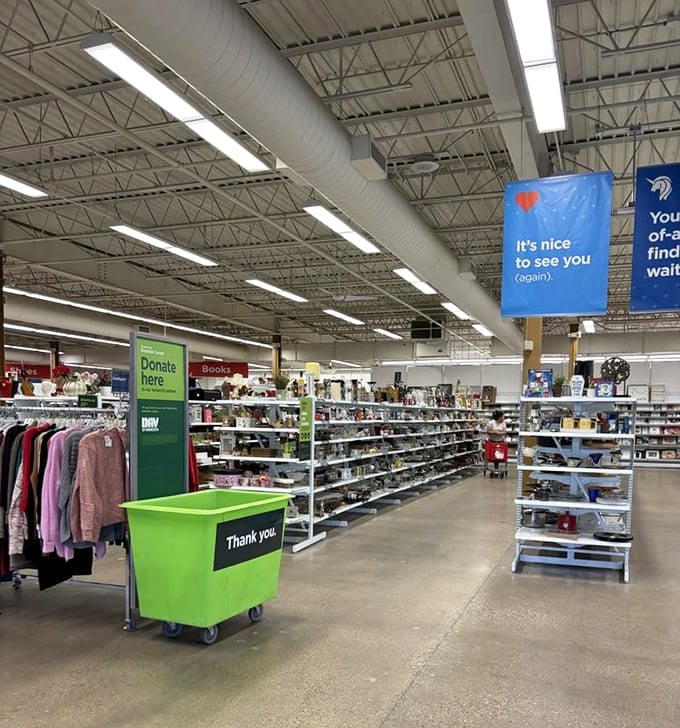 Wide, well-organized aisles make treasure hunting a pleasure rather than a chore. That welcoming blue banner speaks truth: "It's nice to see you (again)."