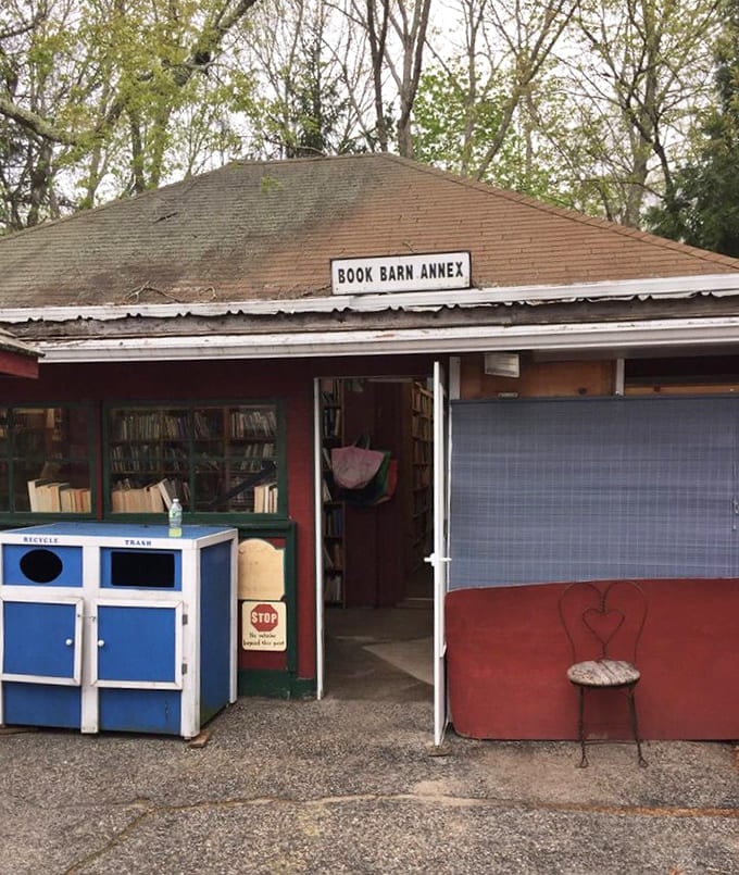 The Book Barn Annex stands ready to welcome literary explorers, its humble exterior belying the treasures housed within.