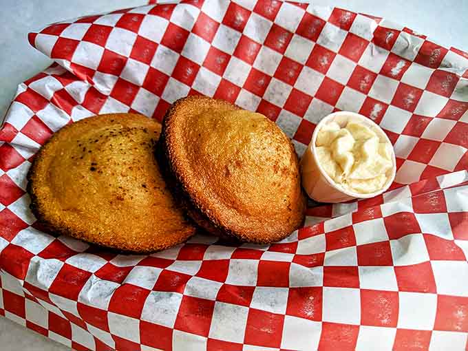 Cornbread that strikes the perfect balance between sweet and savory, with butter that melts just right. A barbecue essential done properly.