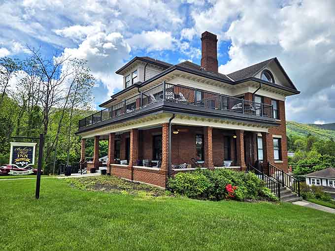 The historic Baker's Hill Inn offers elegant accommodations with wraparound porches perfect for mountain-gazing with morning coffee.