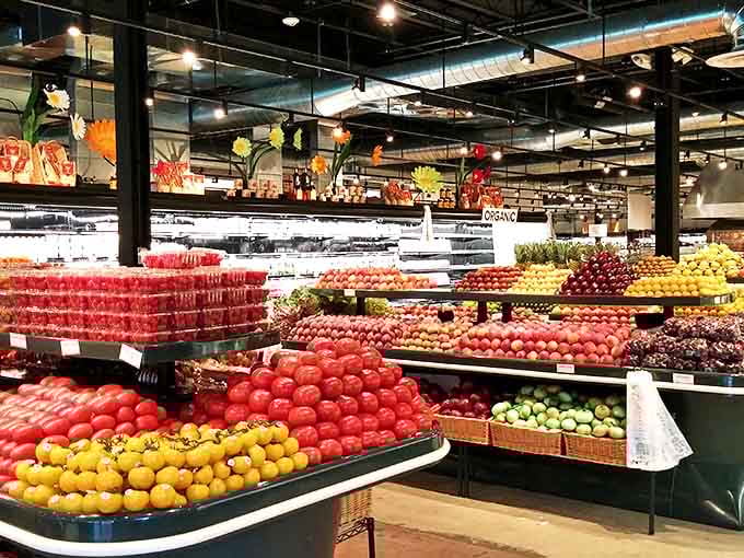 Produce displays so geometrically perfect they make you wonder if there's a fruit mathematician behind the scenes with a protractor and serious OCD.