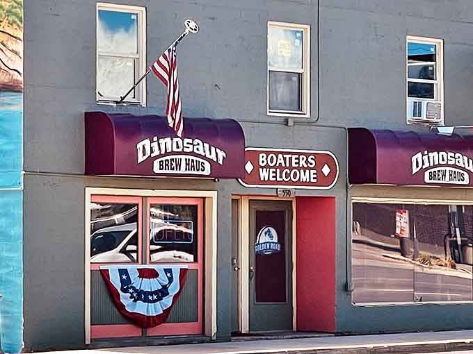 Dinosaur Brew Haus welcomes boaters and locals alike, proving that prehistoric themes and cold beverages create the perfect evolutionary pairing.
