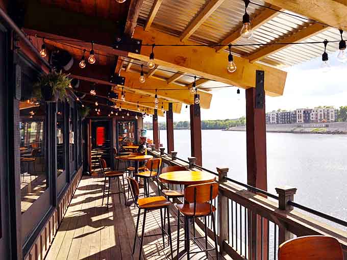 Riverside dining that adds a view to your chew—the outdoor deck offers fresh air to counterbalance your imminent meat sweats.