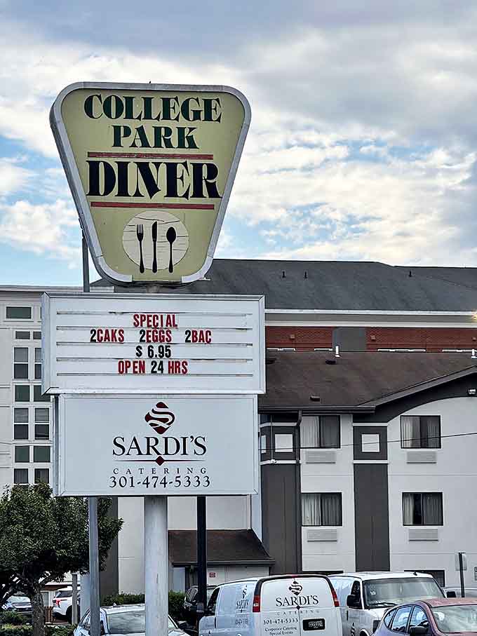 The beacon of hope for hungry travelers and students alike—that 24 HOURS sign is the most beautiful phrase in English.