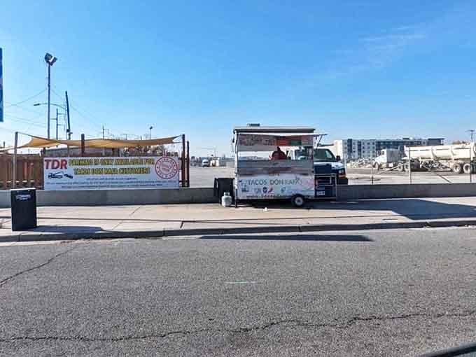 Urban taco oasis: where downtown workers and neighborhood locals converge for a taste of authentic Mexican street food.