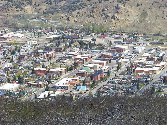 Anaconda unfolds from above like a miniature model town, nestled between mountains that remind you how wonderfully small we all are.