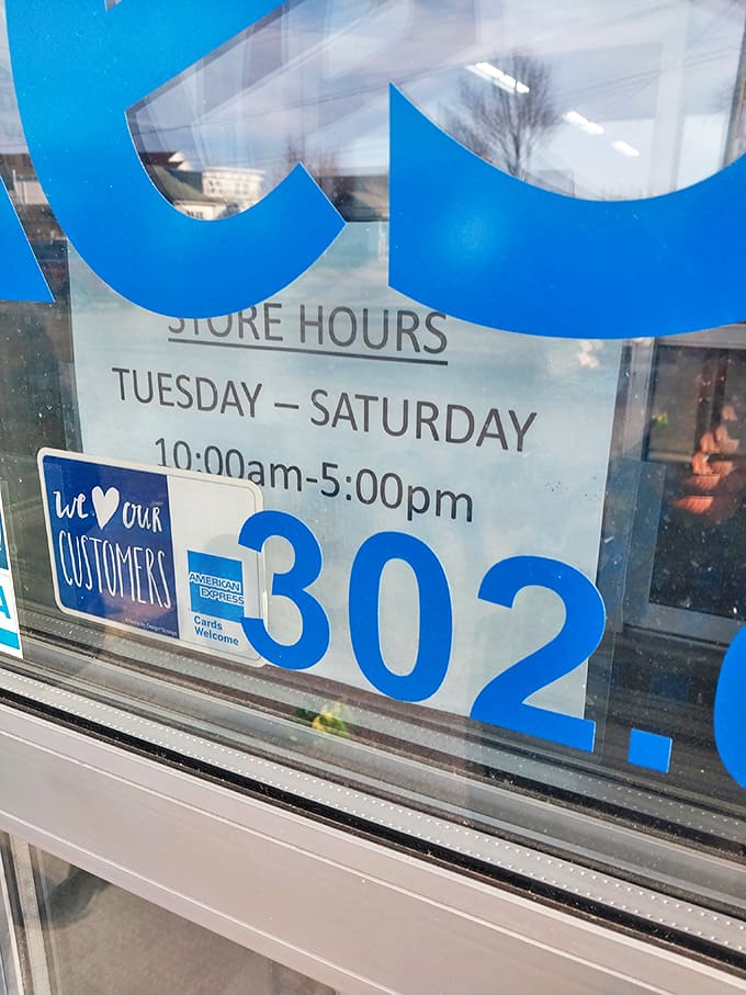 Open Tuesday through Saturday because even treasure hunters need Sundays and Mondays to recover from their epic finds.