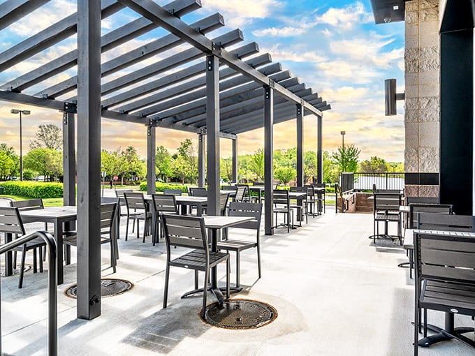 Outdoor dining that captures Maryland's natural beauty. This patio is where summer evenings turn into memories, one bite of fried chicken at a time.