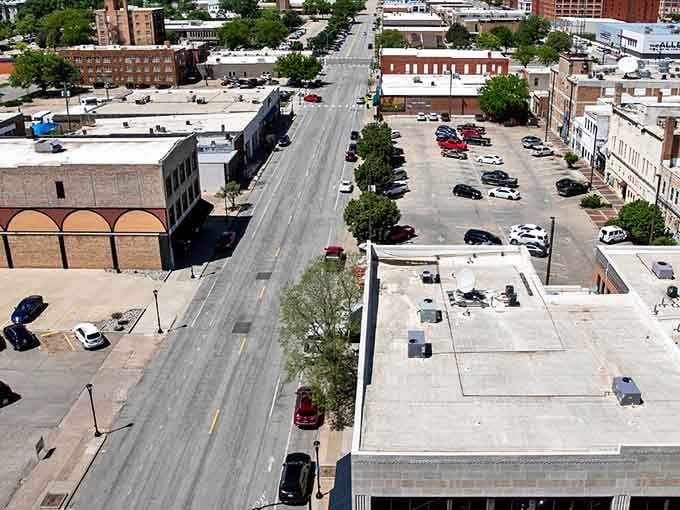 From above, Salina reveals itself as the perfect grid of opportunity—where retirement dreams find room to breathe and grow.