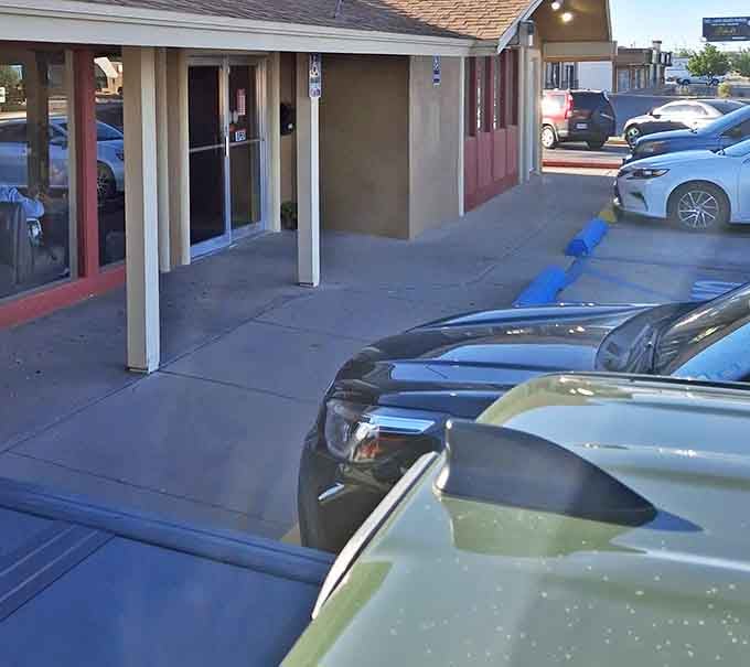 The full parking lot tells you everything you need to know&mdash;locals don't line up like this unless something special awaits inside.