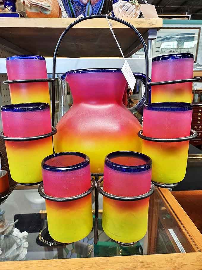 Sunset captured in glassware! This gradient pitcher and tumbler set screams 1970s entertaining, when drinks were served with style and without apology.