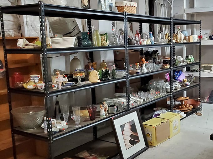 Glassware heaven awaits the patient explorer. Each shelf tells a story &ndash; from elegant crystal vases to quirky figurines that somehow become must-haves.