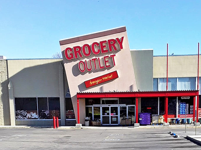 Sunshine highlights the "Bargain Market" promise &ndash; not just a slogan, but a financial lifeline for savvy Idaho shoppers.