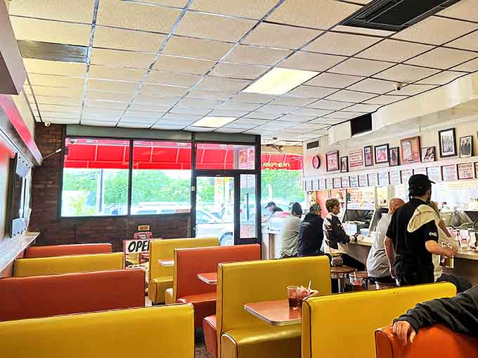 Yellow and orange booths that haven't changed since the Carter administration &ndash; and thank goodness for that.