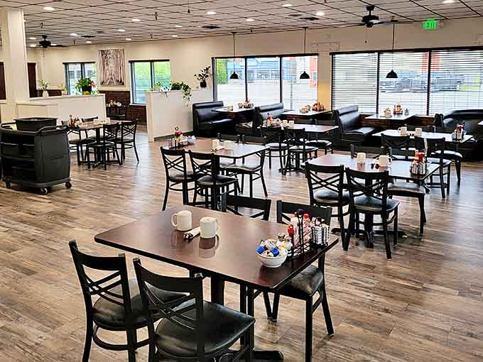 Clean lines, wooden floors, and comfortable seating &ndash; the dining room equivalent of a warm hug from your favorite aunt.