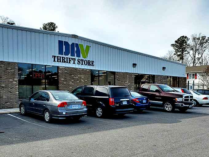 The DAV Thrift Store proves that supporting veterans and finding bargains go hand in hand.