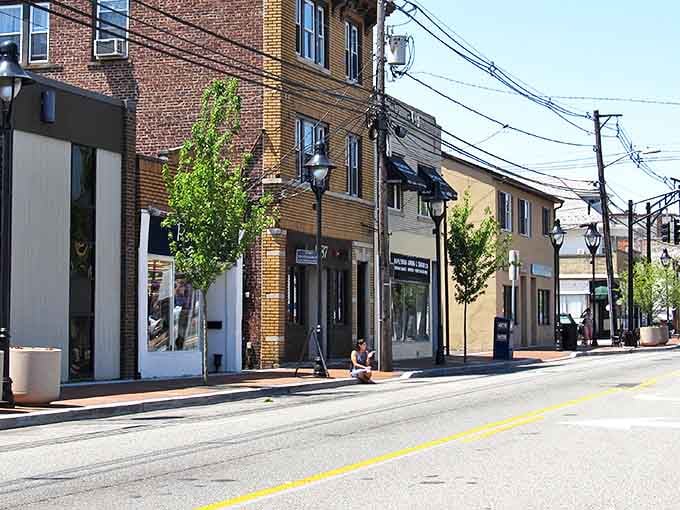 The perfect blend of historic charm and modern convenience &ndash; Maplewood's streets practically echo with witty banter.