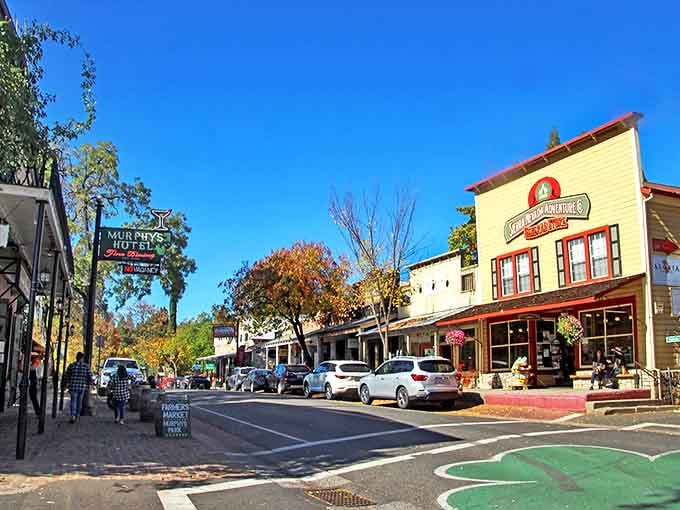 Downtown Murphys invites you to slow down and savor life, where the Murphy's Hotel stands like a Victorian time machine.