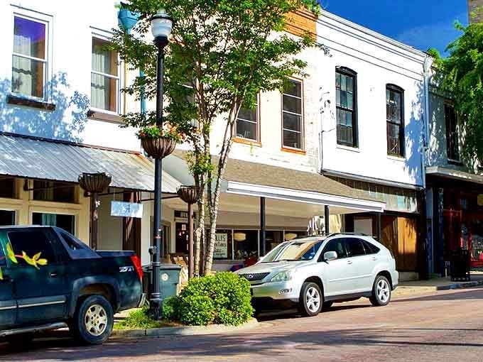 Tree-lined streets and historic fountains make Vicksburg's downtown the perfect place to wander without any particular destination.