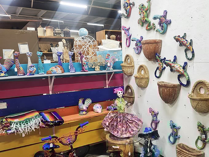 Southwestern artistry on full display. Those colorful lizards aren't just decorations&mdash;they're tiny ambassadors of New Mexican charm.